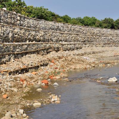 China Woven Gabion Mattress Riverbed Stabilization Erosion Control Heavy Duty Zinc Coated for sale