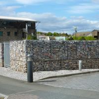 China Galvanized Welded Mesh Gabion Box Cage Mattress For Rockfall And Soil Protection for sale