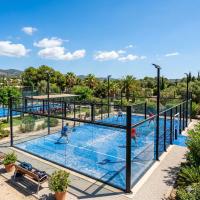 China Padel Court Construction System With Glass Panels Steel Frame for sale