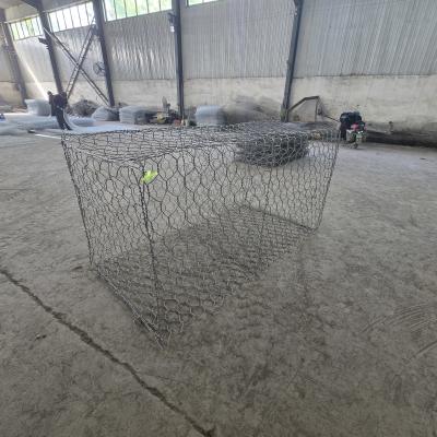 China Heavy Duty Galvanized Woven Gabion Retaining Wall With Customized Box Sizes for sale