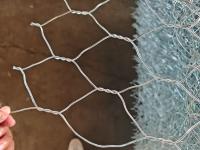 China Economical Galvanized/PVC Coated 100mmx120mm Hexagonal Woven Gabion Basket For Landscaping for sale