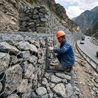 China Galvanized Wire Gabion Retaining Wall Durable Three Twist Weaving Type 2.2mm Lacing Wire Strong Structure for Soil Stabilization for sale