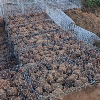 China 3*2*0.3m Galfan Coated Stone-filled Gabion Retaining Wall For Hydraulic Project for sale