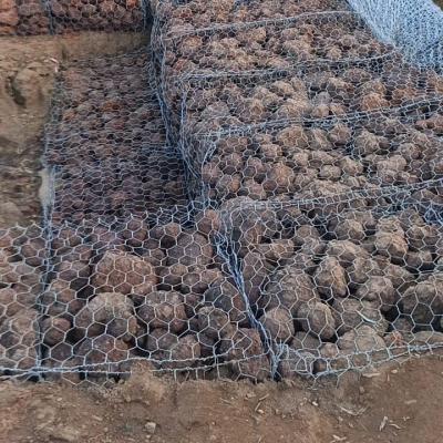 China Durability Customized 6*2*0.3m / 2.2mm Gabion Retaining Wall For Water Conservancy & River Regulation for sale