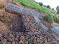 China Factory Direct & Fast Shipping philippine used 3.05mm / 2*1*1m / 80*100mm Gabion Mesh Cage for Sale for sale