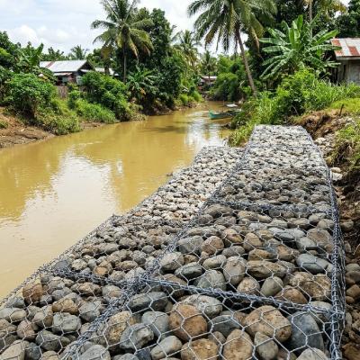China Ready Stock 2x1x1m Gabion Box Double Twisted Hexagonal Woven Gabion Basket for Retaining Wall for sale