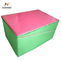 China Gymnastics Aerobics Tumbling Wedge Folding Incline Mat for Exercise and Training for sale