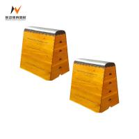 China Waterproof Solid Wood Gymnastic Vaulting Horse Equipment for 5 Sections Vauting Boxes for sale
