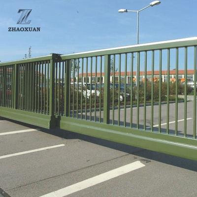 China Modern Automatic Steel Fence Gate with PVC Coated Surface Treatment for sale