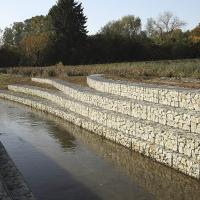China Anti Corrosion Decorative Gabion Baskets for Retaining Wall Square Shape for sale