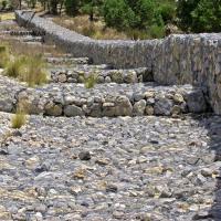 China Hot Dipped Galvanized Gabion Stone Cage For Garden Decoration for sale