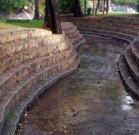 China Gabion Wire Mesh Boxes Stone Cages Square Hole For River Mattress for sale