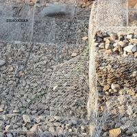 China Hot Dipped Galvanized Stone Cage Rock Filled Gabion Basket Rust Resistant for sale