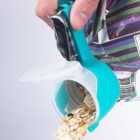 China Food Storage Sealing Clips with Pour Spouts 2 Inch Nozzle for Chip Bags for sale
