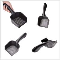 China Black Plastic Fine Litter Scooper Shovel for Cat Dog 27cm Small Holes 2.5mm for sale