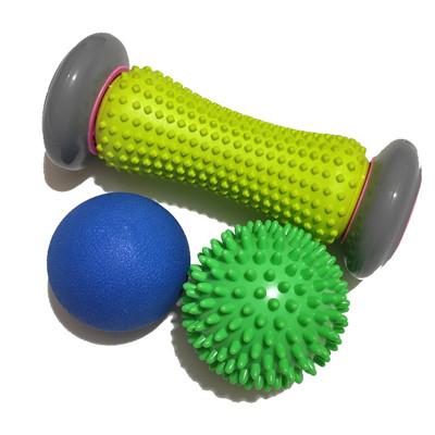 China Plastic Foot Roller Massage Ball Set 2 Spiky Balls for Plantar Fasciitis Relief for sale