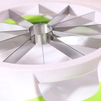 China Stainless Steel Handheld Watermelon Cutter 12 Blade Round Fruit Divider for sale