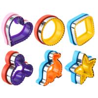China Stainless Steel Sandwich Cutter Set 4 Shapes Heart Star Circle Dinosaur DIY Bread Mold for sale