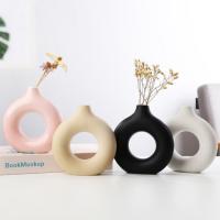 China Modern Nordic Ceramic Vase 17x18x5.5cm Donut Shape Home Decor White Flower Vase for sale