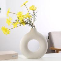 China Modern Nordic Ceramic Vase 17x18x5.5cm Donut Shape Home Decor White Flower Vase for sale