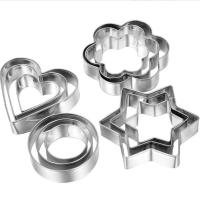 China 12 Piece Stainless Steel Cookie Cutter Set 304 Baking Biscuit Sandwich Molds 1.2 to 3.0 Inch for sale