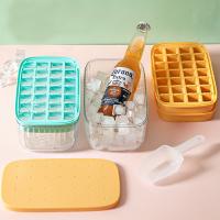 China 28 Holes Ice Cube Maker Molds Freezer With Lid and Bin for Kitchen for sale