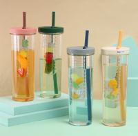 China OEM 700ml Plastic Espresso Cups With Straw And Lid for sale