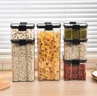 China PET Plastic Food Storage Containers 460ml 700ml Airtight Kitchen Pantry Organization for sale