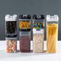 China 7pcs BPA Free Airtight Kitchen Food Storage Containers with Easy Lock Lids 1.7qt for sale