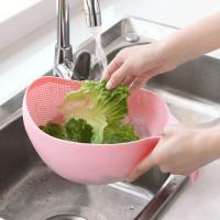 China Plastic Rice Strainer Bowl 9.5x6.5x3.5 Inch PP Colander for Kitchen Draining Vegetables for sale