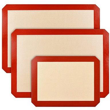 China Non-Stick Silicone Baking Mat Premium Food Safe kitchen Baking Pan Mat for sale