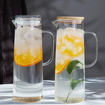 China 1L Borosilicate Glass Pitcher Heat Resistant Beverage Kettle for Hot and Cold Drinks for sale