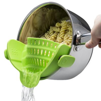 China Adjustable Rice Clip On Silicone Colander For Pots And Pasta Strainer for sale