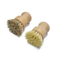 China Bulk Wood Handle Coconut Bristle Brush for Pan Pot Cleaning Kitchen Scrubber for sale