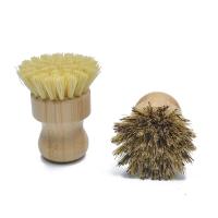 China Bulk Wood Handle Coconut Bristle Brush for Pan Pot Cleaning Kitchen Scrubber for sale