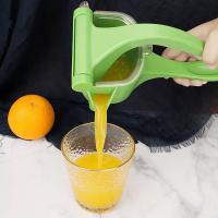 China Portable Hand Manual Press Fruit Juicer Squeezer For Citrus Lemon for sale