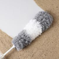 China Bendable Microfiber Bulk Kitchen Supplies Superfine Fluffy Dusters With Extended Handle for sale