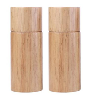 China Rubber Wood Pepper Grinder 5.2x15cm Ceramic Spice Mill for Salt and Pepper for sale
