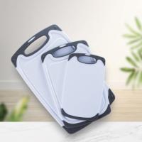 China BPA Free Plastic Cutting Board Set 3 Sizes with Juice Grooves and Easy Grip Handles 676g for sale