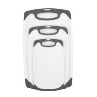 China BPA Free Plastic Cutting Board Set 3 Sizes with Juice Grooves and Easy Grip Handles 676g for sale