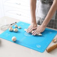 China Non Stick Silicone Baking Mat 19.7x15.5 inch with Measurements Dough Rolling Pastry Mat for sale