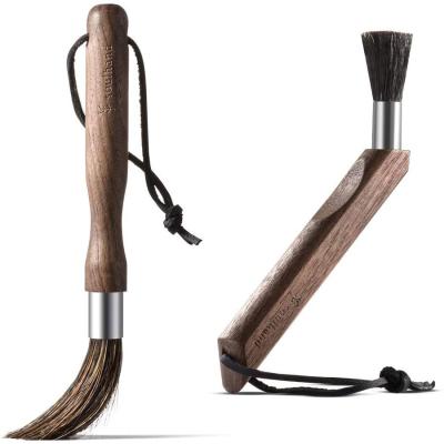 China Natural Walnut Wood Espresso Coffee Grinder Cleaning Brush Set 2-Piece Barista Tool for sale