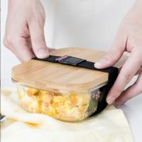 China Borosilicate Glass Bento Lunch Box 900ml with Bamboo Lid and Elastic Strap for sale