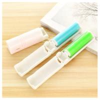 China 18.7cm Mini Plastic Pet Hair Remover Roller Brush Reusable Lint Remover for Clothes Carpet for sale