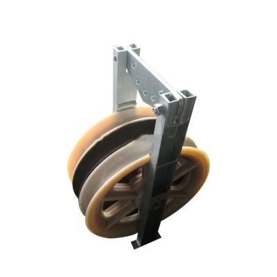 China 822mm Large Diameter Transmission Overhead Cable Roller Nylon Sheave Block Pulley Wih Three Wheels for sale