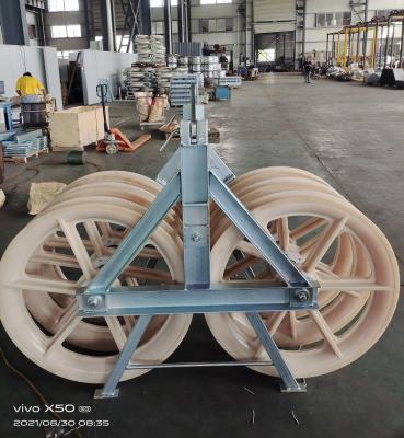 China 822mm Tandem Pulley Stringing Blocks For Overhead Line Transmission for sale