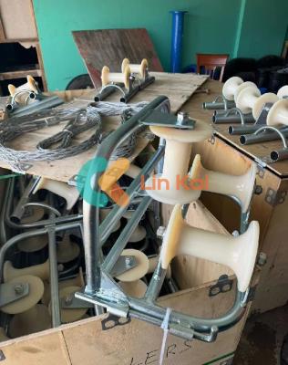 China Triple Cable Roller For Versatile Cable Pulling for sale