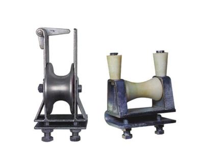 China SHL-1A Tri-Rollers Cable Pulling Pulley Stringing Block For Pulling Conductor for sale
