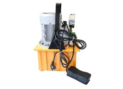 China 220V 700bar Hydraulic Crimping Tool Electric With Puncher / Bender / Cylinder for sale