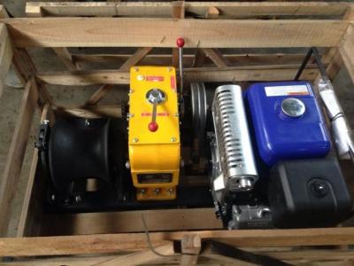 China Small Gas Powered Winch 5 Ton Honda / Yamaha Petrol Engine Cable Pulling Machine for sale